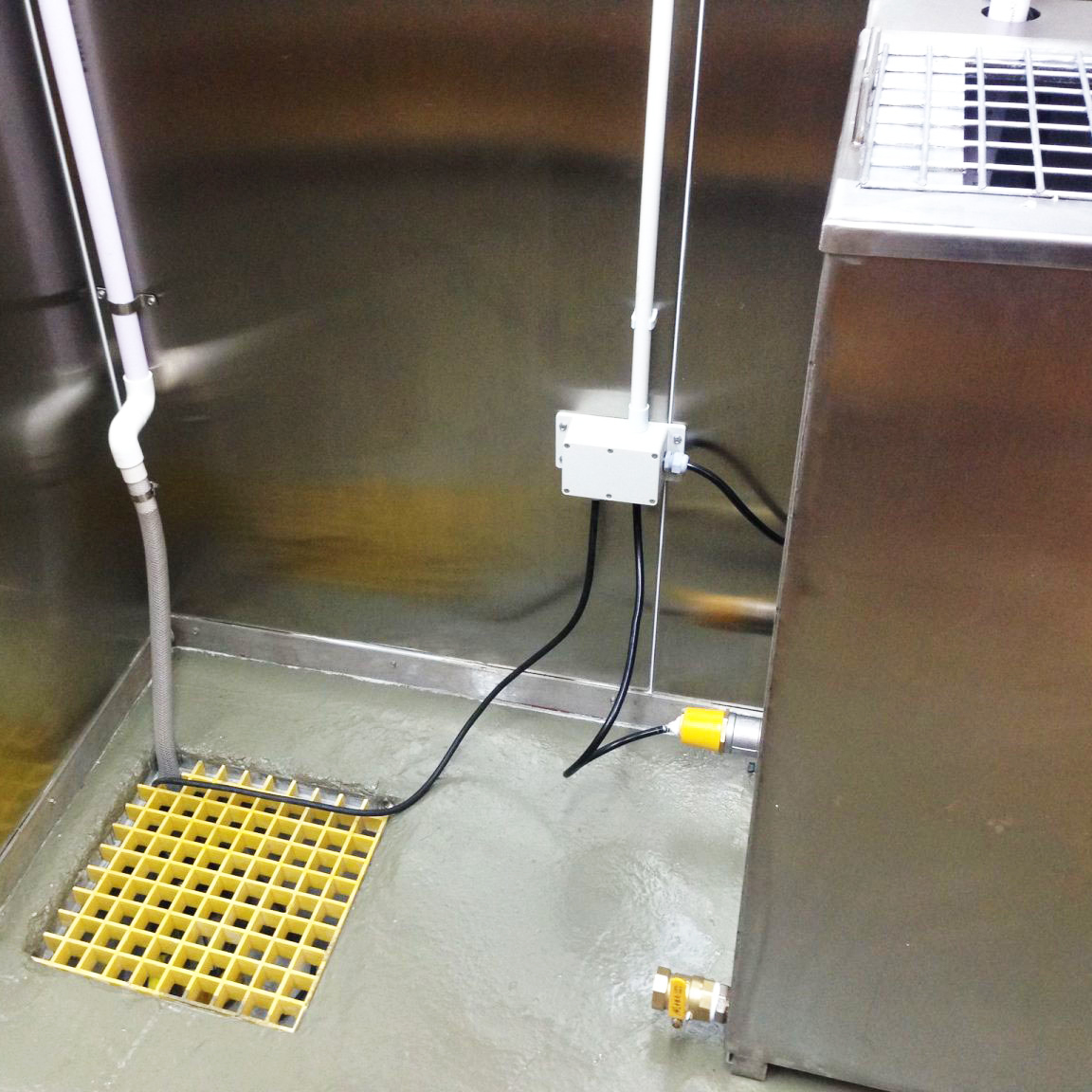 CONCRETE TESTING - CURING - MIST CURING ROOM - Lung Hing Metal ...