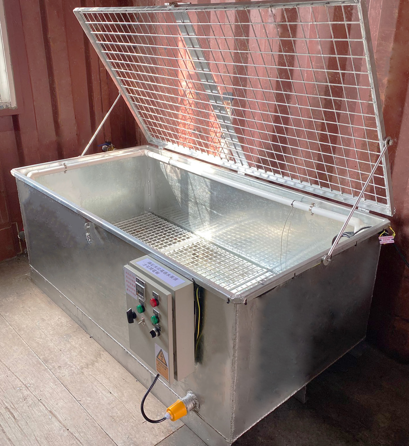 CONCRETE TESTING - CURING - CURING TANK - Lung Hing Metal & Plastic Fty.